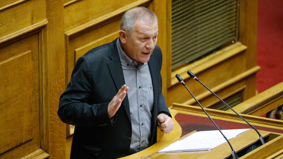 Θ. Παφίλης: Απάνθρωπο μέτρο η απλήρωτη υπερωρία - ALT.gr