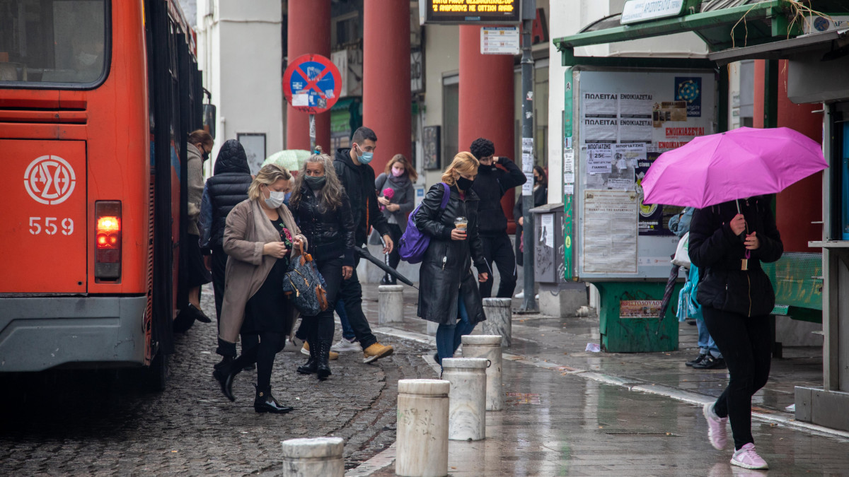 Η γεωγραφική κατανομή των 10.853 νέων κρουσμάτων - ALT.gr
