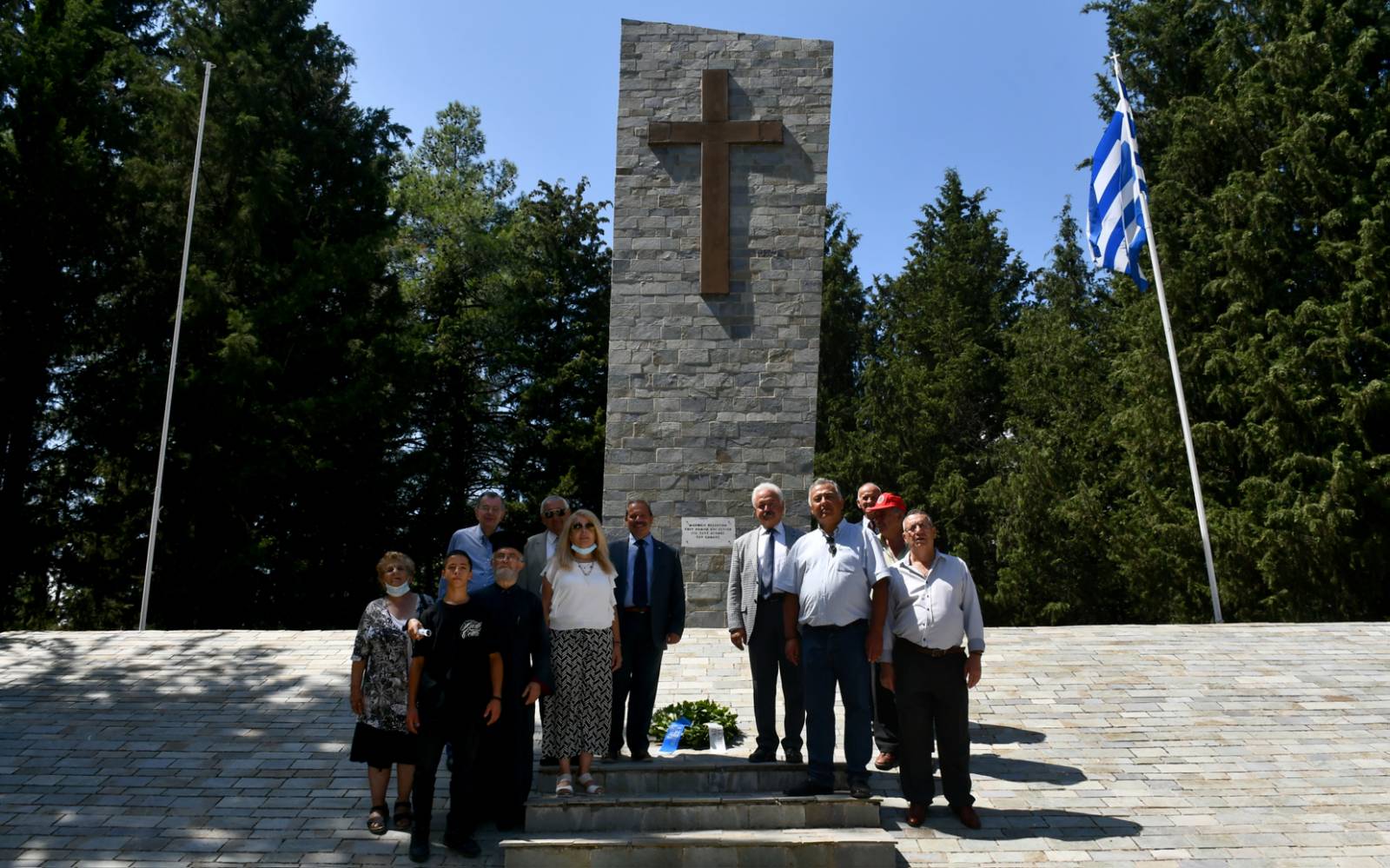 Στο ίδιο έργο θεατές - ALT.gr