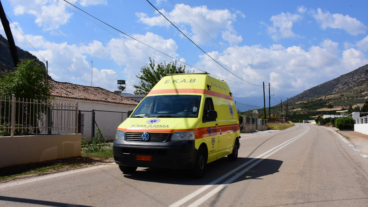 Σέσι Γραμματικού: Χωρίς τις αισθήσεις του ανασύρθηκε 63χρονος από ...
