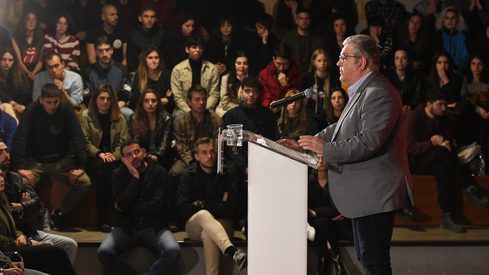 Δημήτρης Κουτσούμπας: Χιλιάδες νεανικές ψήφοι στο ΚΚΕ θα δώσουν ένα ...