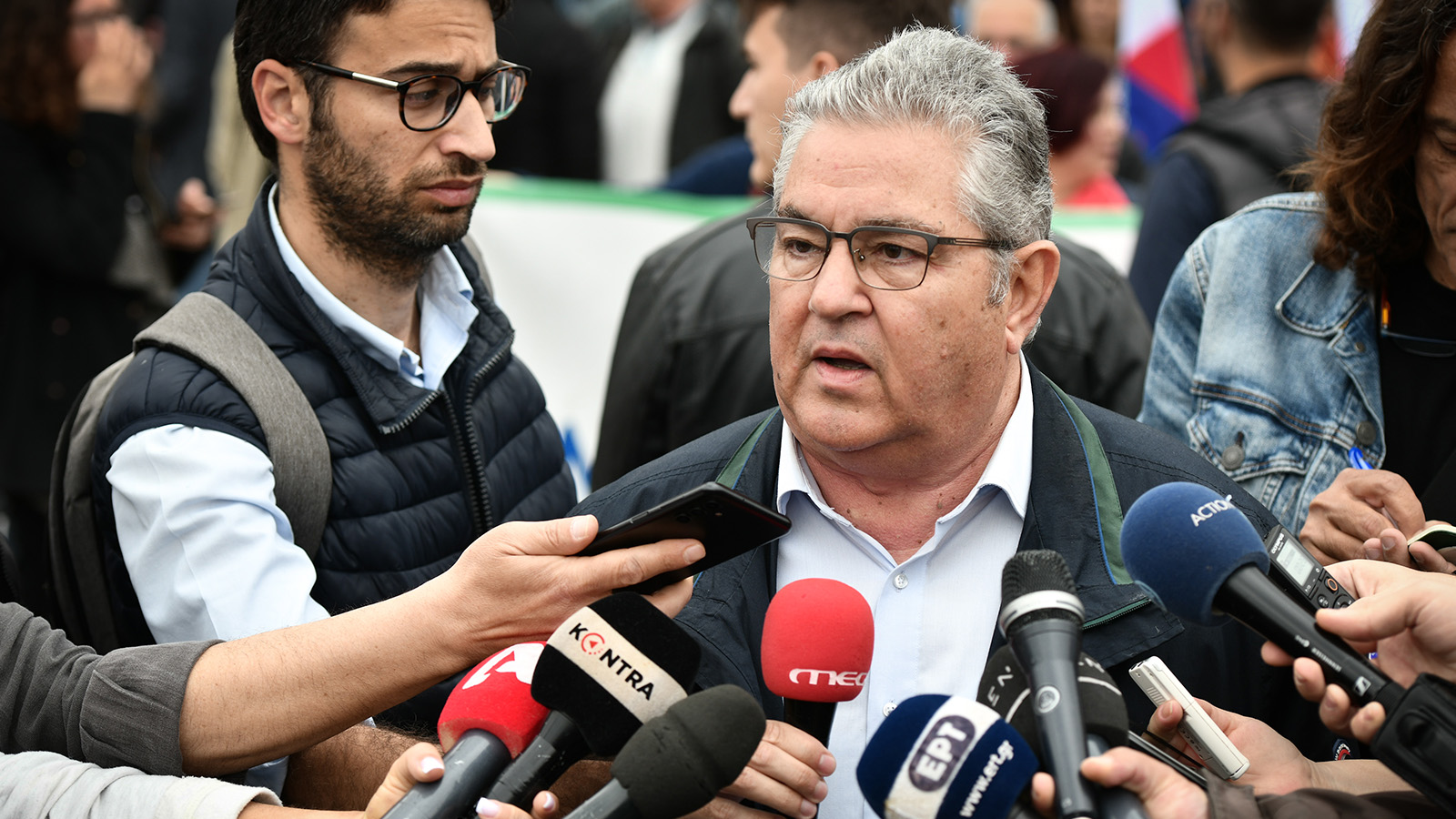 Δ. Κουτσούμπας: Το ΚΚΕ στην πρώτη γραμμή των αγώνων για να αντιπαλέψει ...