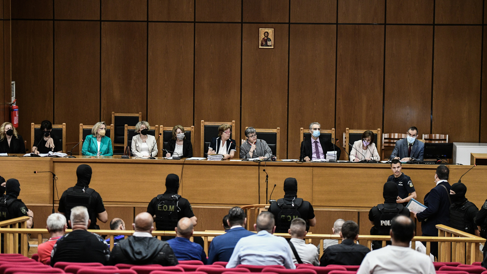 Δίκη Χρυσής Αυγής: Η επιλογή στόχων γινόταν με βάση το πολιτικό και ...