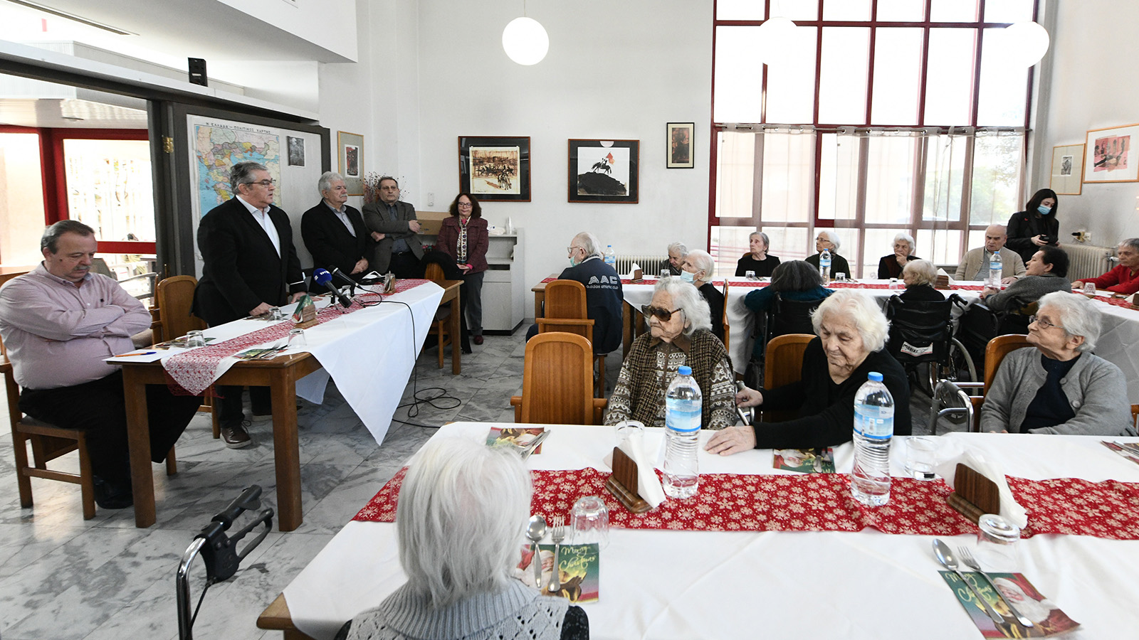 Το «Σπίτι του Αγωνιστή» επισκέφθηκε ο Δημήτρης Κουτσούμπας - ALT.gr