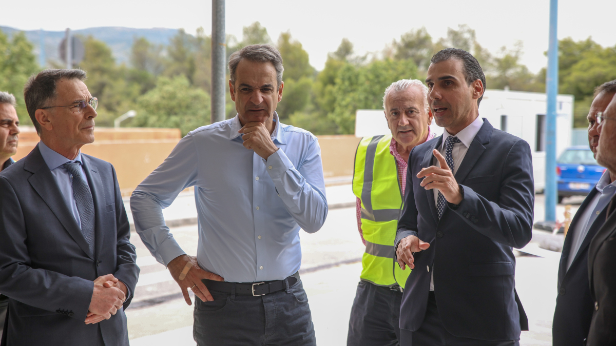Επίσκεψη Κυρ. Μητσοτάκη στο «Αττικό»: Στόχος η διαφήμιση της ΕΕ και του ...