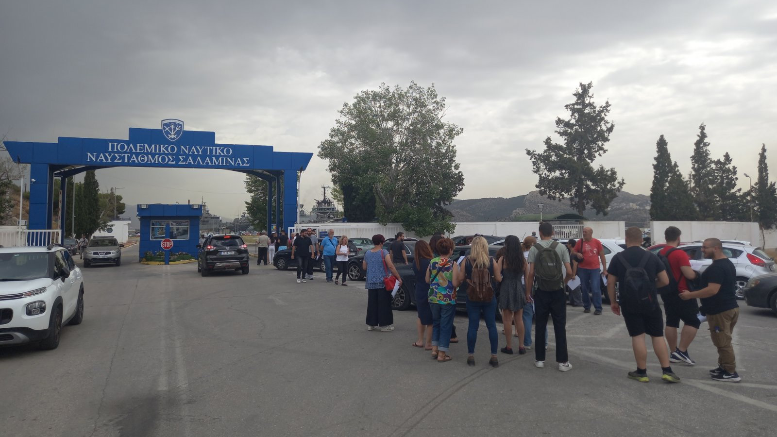 Σαλαμίνα: Επέστρεψε η φρεγάτα «Ύδρα» - Εξόρμηση του ΚΚΕ στον Ναύσταθμο ...