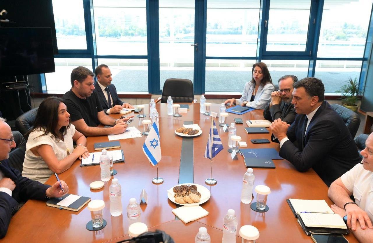 Αμείωτο ξέπλυμα των εγκλημάτων του κράτους - δολοφόνου με φόντο την ...