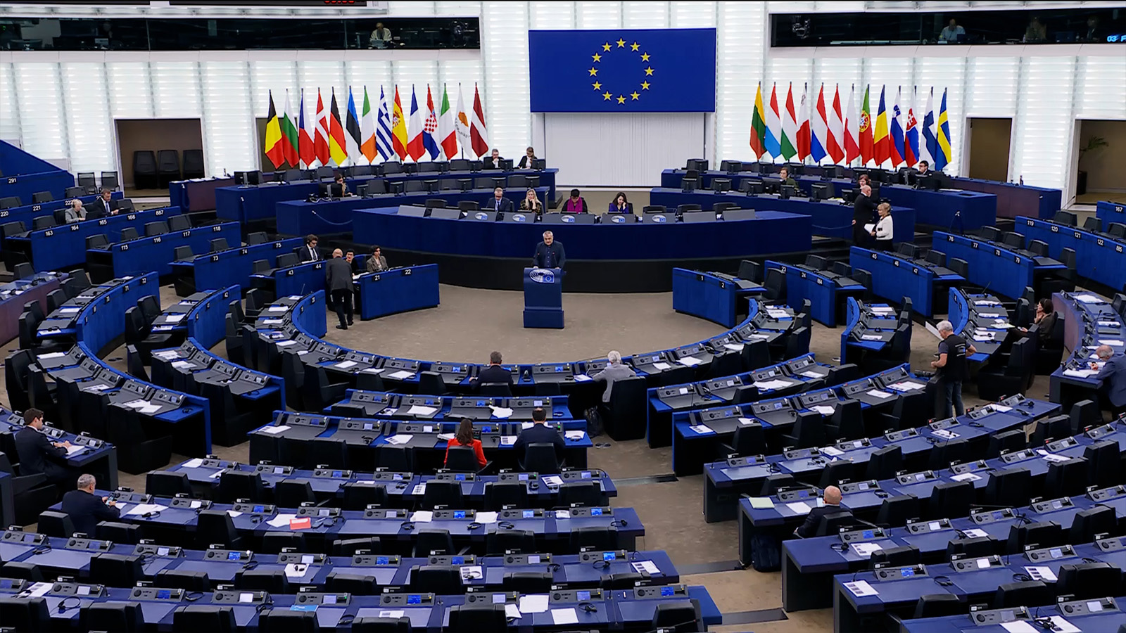 Προδιαγεγραμμένα εγκλήματα σε Ελλάδα, Σερβία και ΕΕ: Μόνος ασφαλής ...